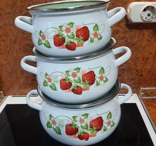 Кастрюля эмалированная