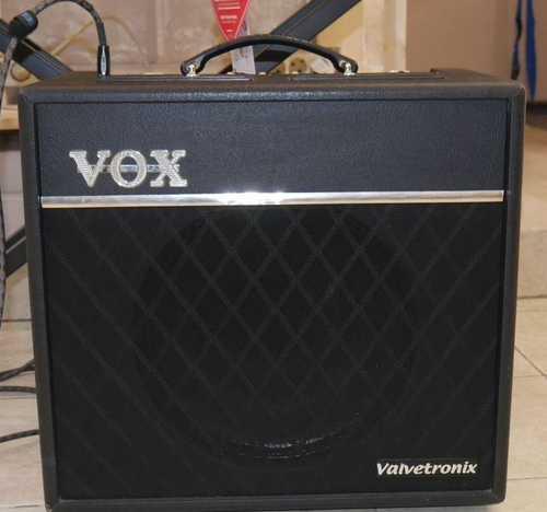 VOX VT80  Комбоусилитель Ай-Шефф