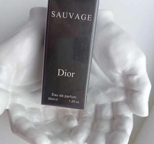 Hugo boss sauvage dior мужской