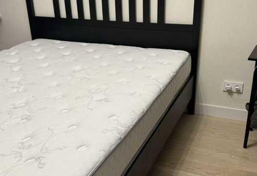 Кровать IKEA hemnes и матрас аскона serta