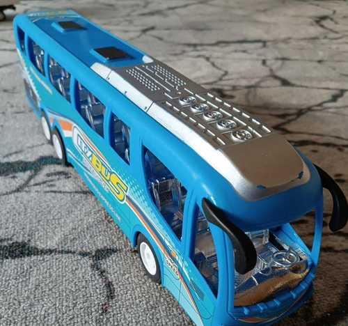 Игрушка автобус
