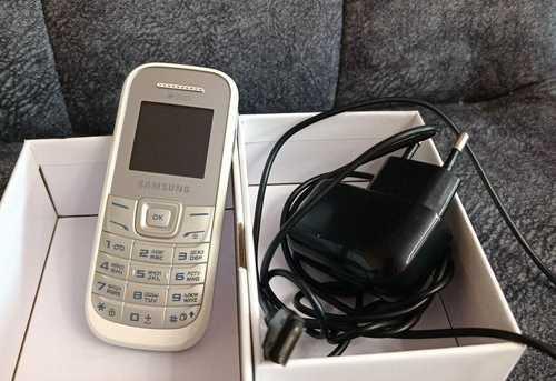 Samsung GT-E1202