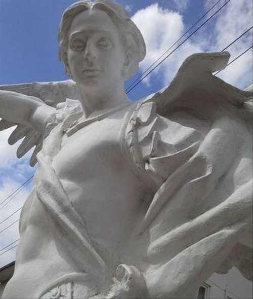 Скульптура Архангела Михаила 4м