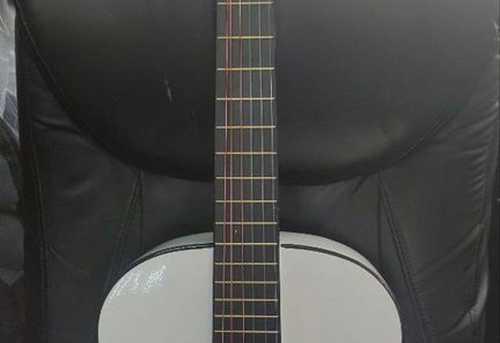 Belucci BC3905 WH классическая гитара. Разбита при