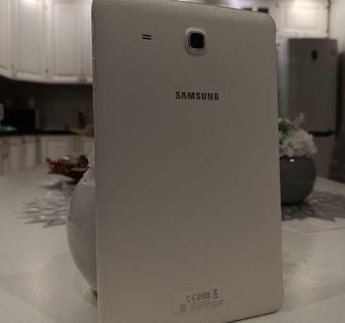 Samsung galaxy Tab E 9.6