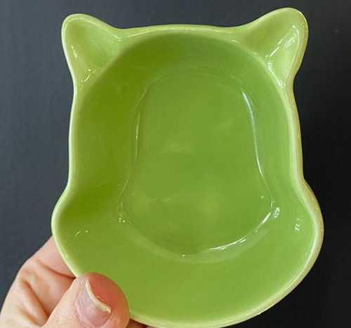 Тарелка маленькая, зеленая бегемот,соусник,миска