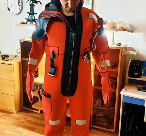 Гидрокостюм