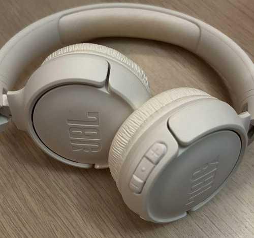 Беспроводные наушники JBL tune 500bt