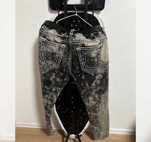 Джинсы true religion