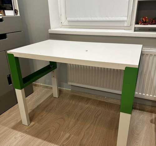 Стол IKEA стува