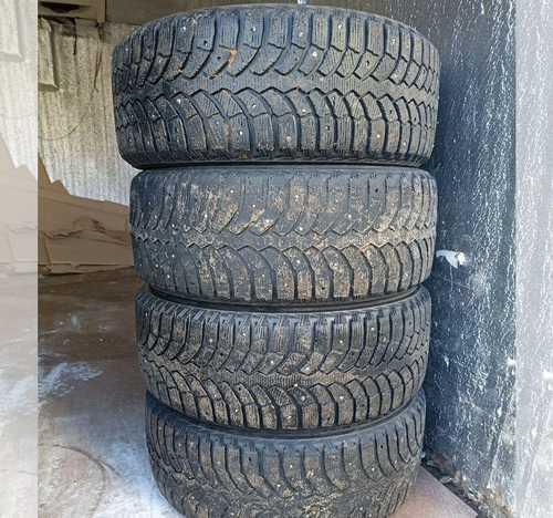 Bridgestone Blizzak Spike-01 195/55 R15 85T