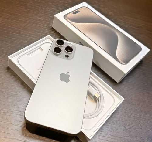 iPhone 15 Pro Max, 256 ГБ
