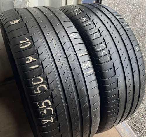 Continental PremiumContact 6 235/50 R19
