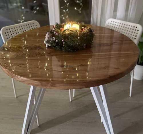 Стол из эпоксидной смолы Loft из дерева Карагач