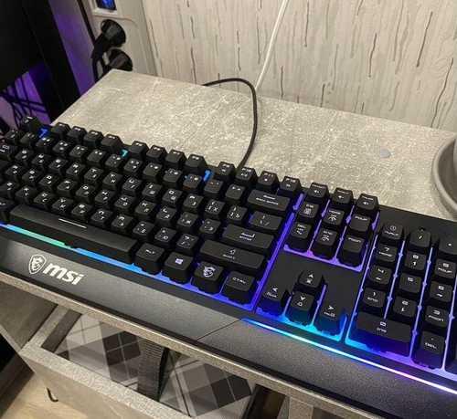Игровая клавиатура MSI Vigor GK 30