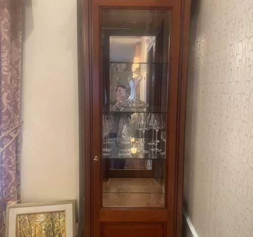 Антикварный буфет