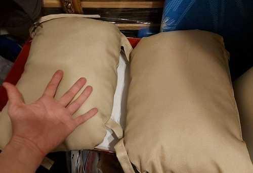 Две подушки с завязками