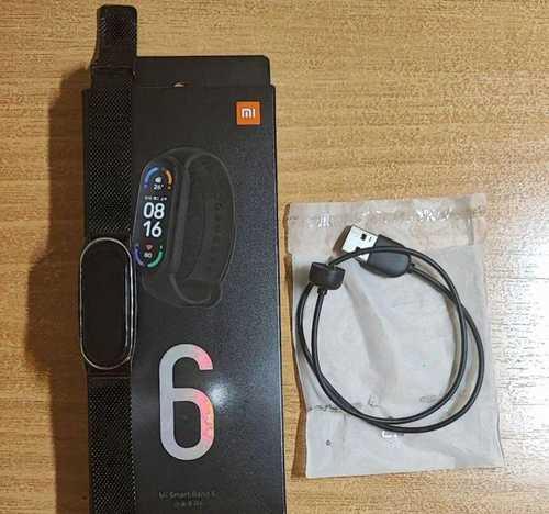 Браслет Xiaomi Mi Band 6