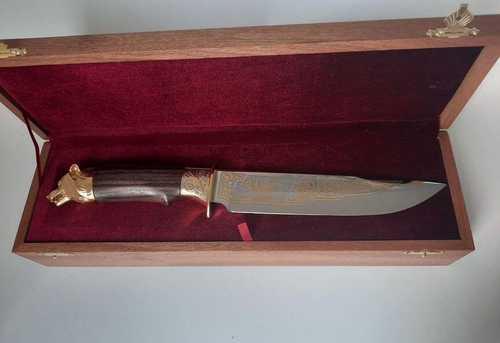 Нож подарочный с головой волка.Позолота