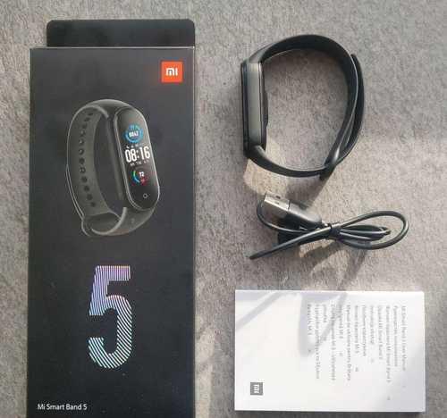 Фитнес-браслет Xiaomi Mi Band 5