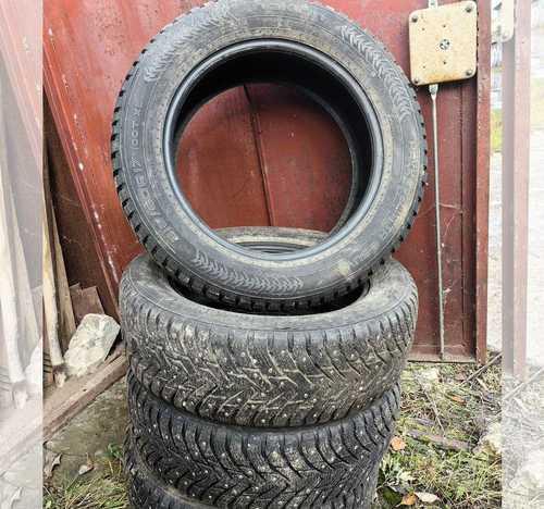 Nokian Tyres Hakkapeliitta 8 SUV 215/60 R17 100T