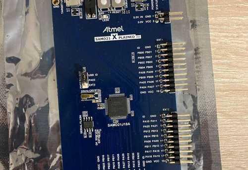 Отладочная плата atmel samd21J18A