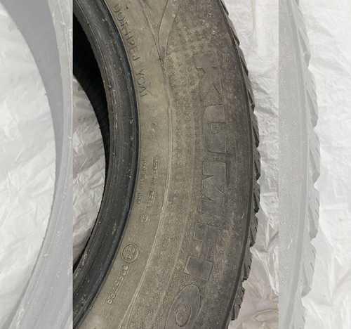 Kumho I'Zen RV Stud KC16 225/65 R17