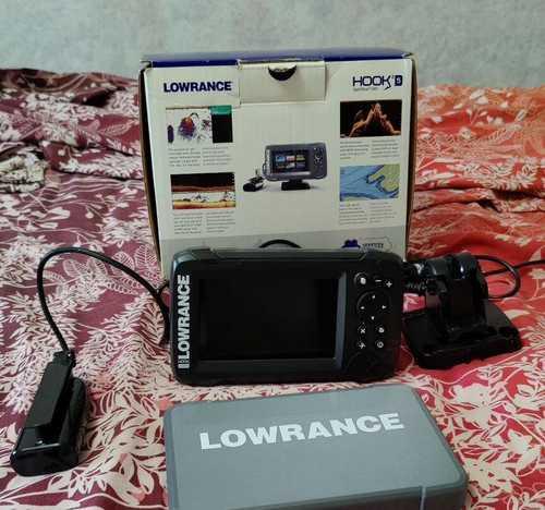 Эхолот lowrance Hook reveal