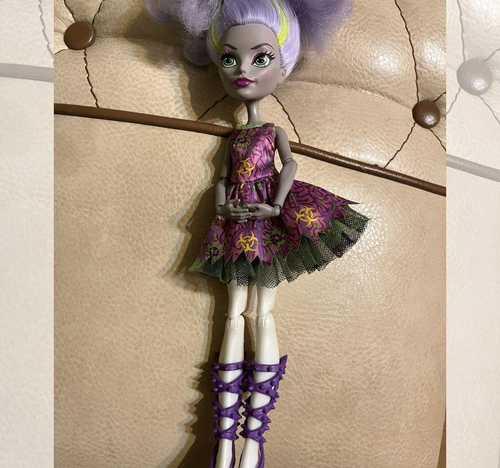 Кукла монстер хай monster high