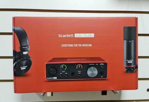 Focusrite Scarlett Solo Studio 3rd Gen комплект