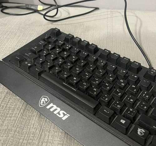 Игровая клавиатура msi