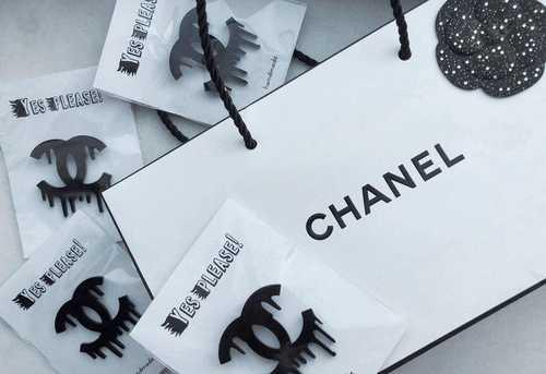 Логомания Брошь Шанель из оргстекла chanel новая