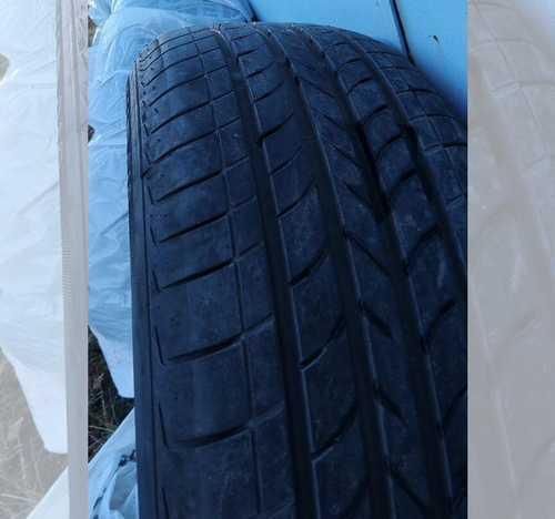 LingLong CrossWind HP010 215/60 R17