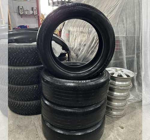 Bridgestone Dueler H/L 235/55 R20