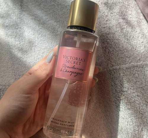 Мист Victoria secret strawberries and champagne