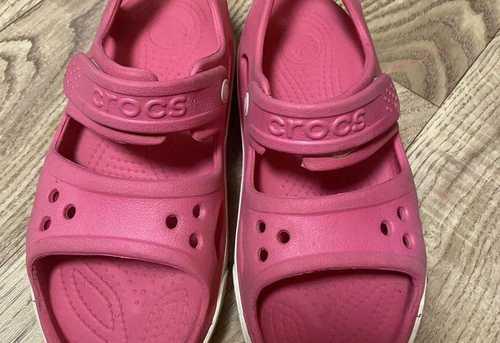 Сандалии crocs j2