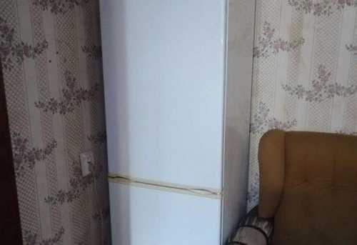 Холодильники б/у нужен ремонт
