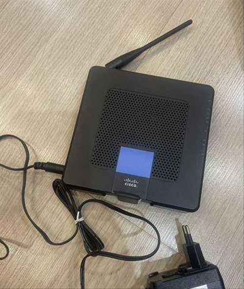VoIP роутер Cisco WRP400