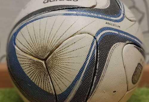 Футбольный мяч Adidas Argentum 2015