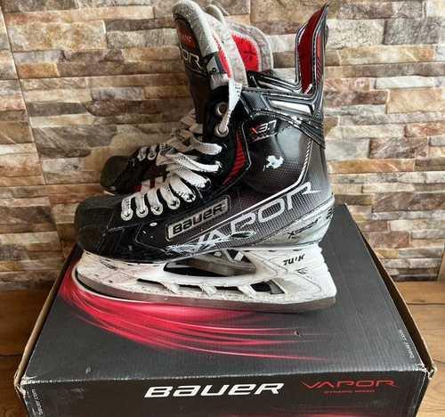 Хоккейные коньки Bauer Vapor Х3.7, размер 6