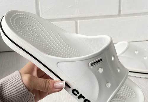 Новые мужские сланцы Crocs