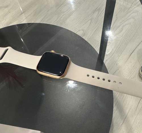 Часы apple watch se 2023