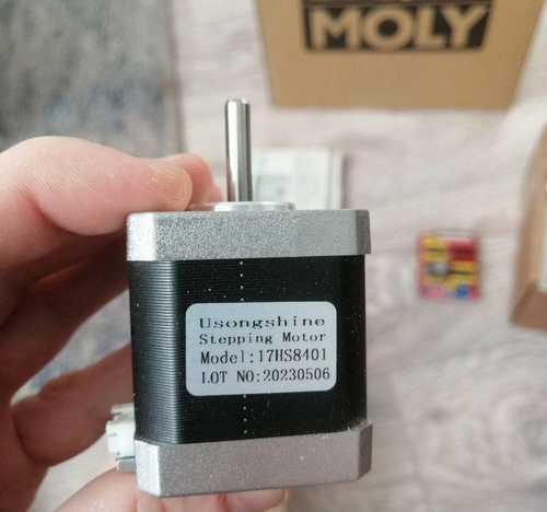 Шаговые двигатели Nema 17 17HS8401, CNC Shield v3