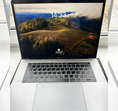 Macbook pro 15 2019 i9 32 512