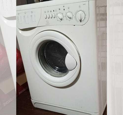 Стиральная машина бу indesit w48tx