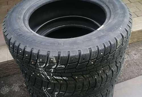 Michelin Agilis X-Ice North 185/65 R15