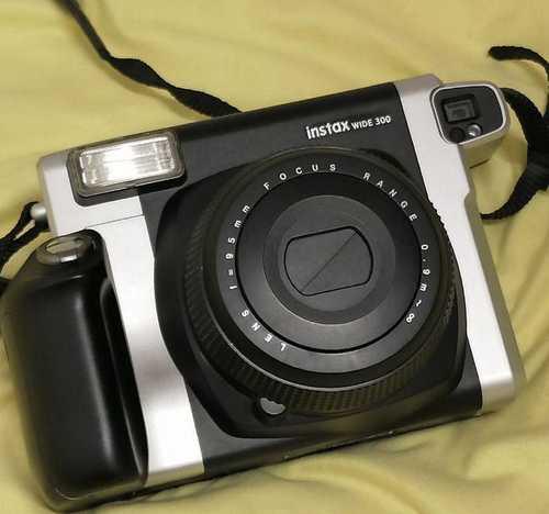 Fujifilm instax Wide 300