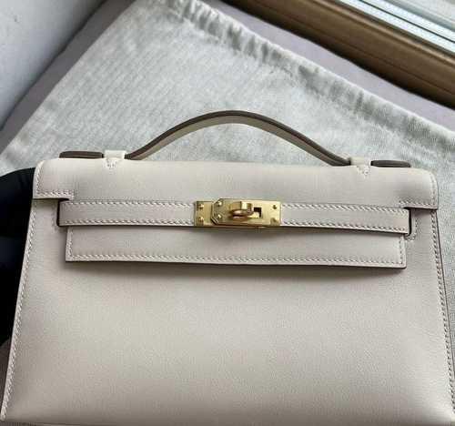 Сумка Hermes Mini kelly pochette crair GHW