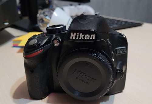 Зеркальный фотоаппарат Nikon d3200 body