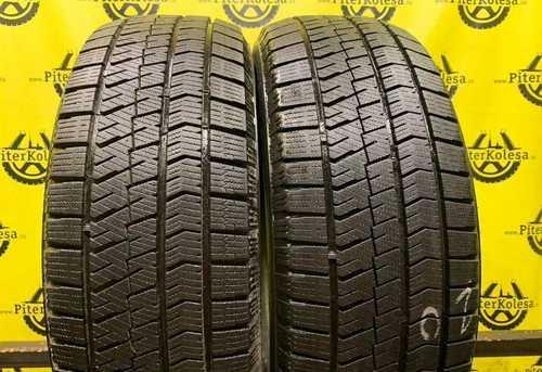 Bridgestone Blizzak VRX2 225/60 R17 99Q